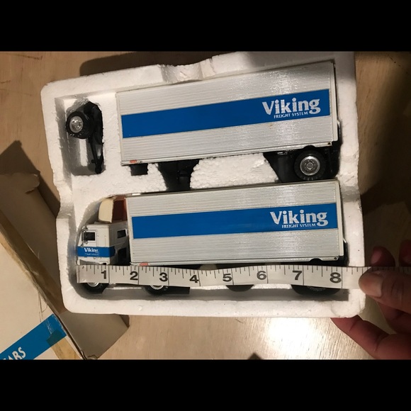Viking Freight system | Other | Viking Freight System Trailer Truck And ...